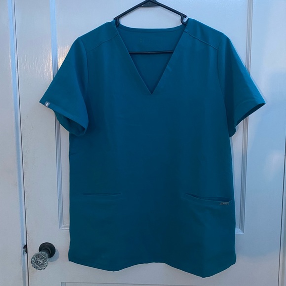 Figs | Tops | Figs Casma Pacific Blue M | Poshmark